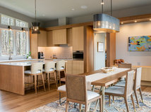 New This Week: 6 Daring Dining Rooms