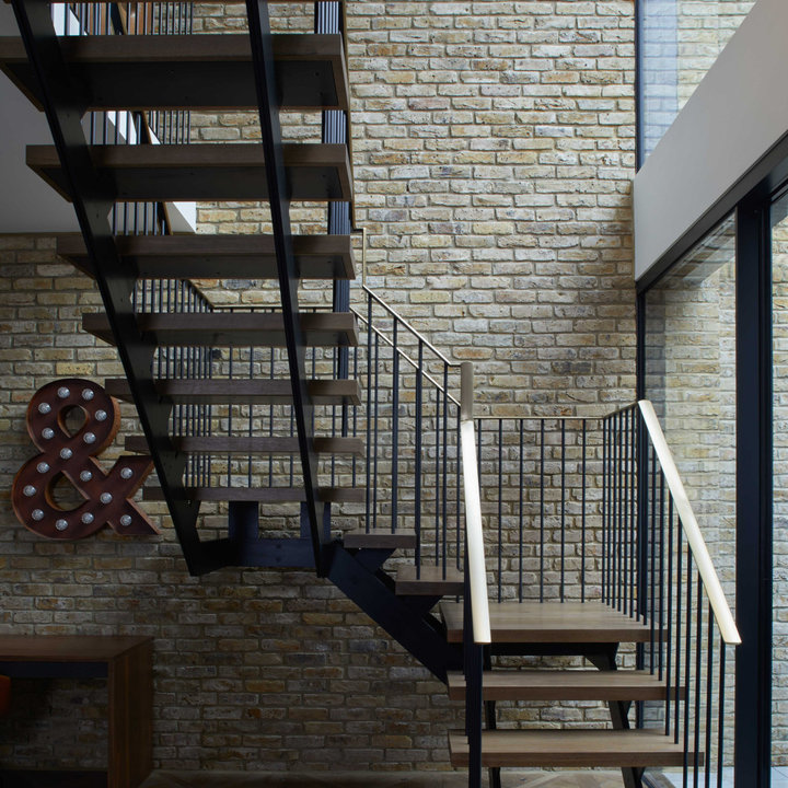 75 Beautiful Black Staircase Ideas & Designs - February 2023 | Houzz AU