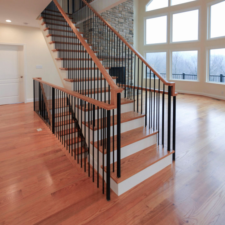 75 Beautiful Staircase with Tongue and Groove Walls Ideas and Designs ...