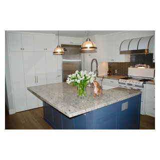Modern kitchen with a retro vibe - Modern - Kitchen - Los Angeles - by ...