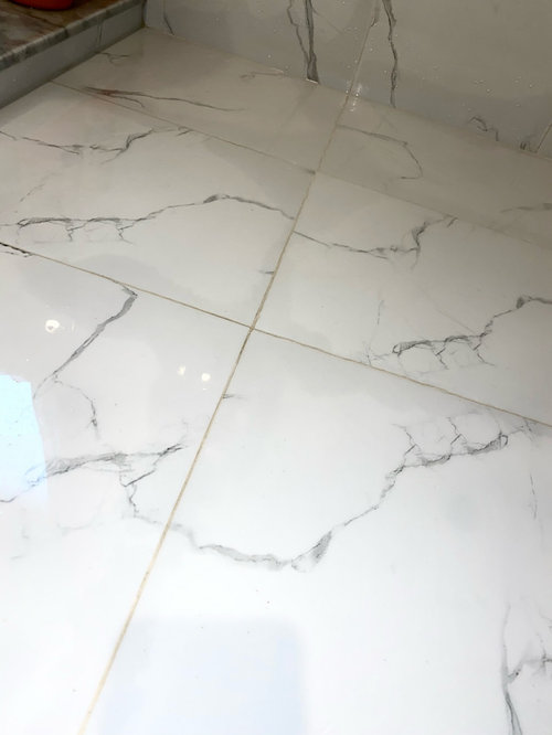Porcelain tile somehow absorbing water | Houzz Forum