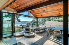 10 Walk-Out Kitchens That Get the Indoor-Outdoor Connection Right