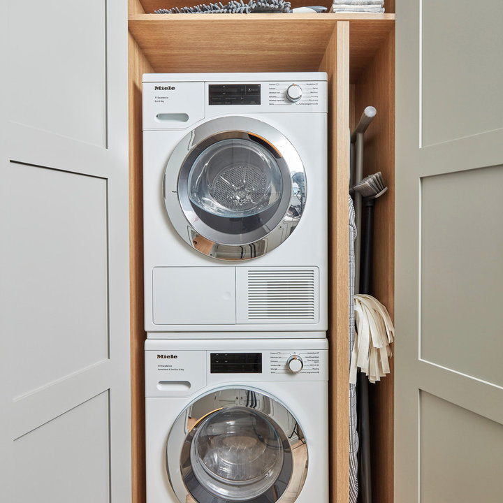 75 Beautiful Small Laundry Room with a Stacked Washer and Dryer Ideas ...