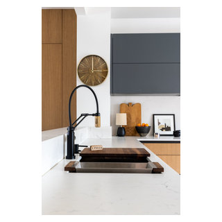 Fitler Square - Kitchen + Built-ins - Modern - Kitchen - Philadelphia ...