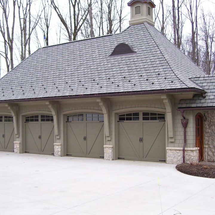 75 French Country Garage and Shed Ideas You'll Love - March, 2025 | Houzz