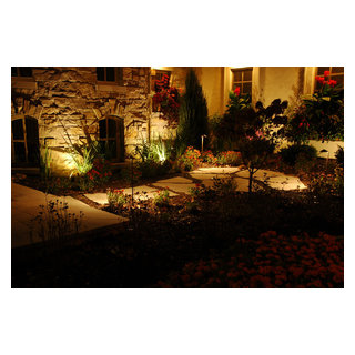 Our Work - Minneapolis - par TouchStone Accent Lighting, Inc. | Houzz