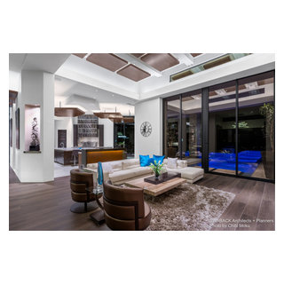 Fountain Hills, Arizona | Eagle’s Nest | Jon Bernhard - Living Room ...