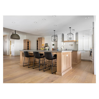 Modern Desert - Kitchen - Phoenix - by Emmy Couture Designs LLC | Houzz