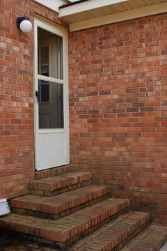 Want to update our 1970s brick home