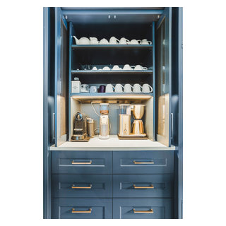 Modern Transitional - Transitional - Kitchen - Seattle - by Signature ...