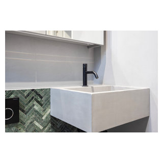 Microcement basin with herringbone wall tiles - Contemporary - Bathroom ...