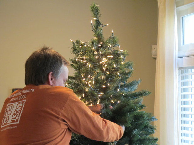 How to Put Lights on a Christmas Tree | Houzz