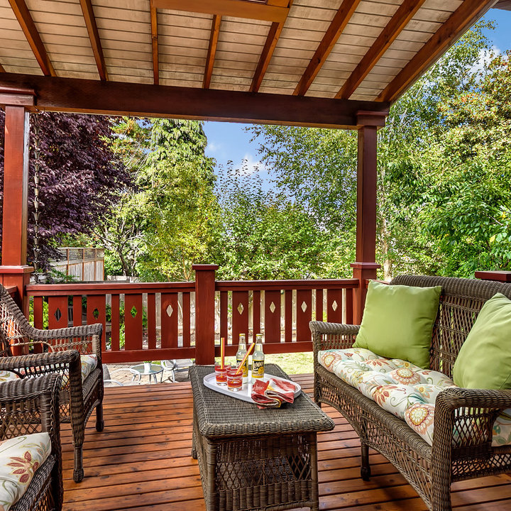 75 Wood Railing Balcony Ideas You'll Love - June, 2026 | Houzz