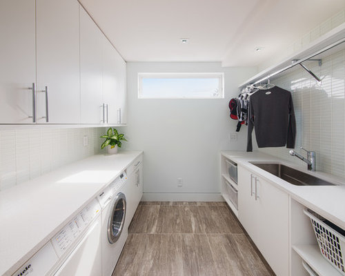 Laundry Room Hang Bar | Houzz