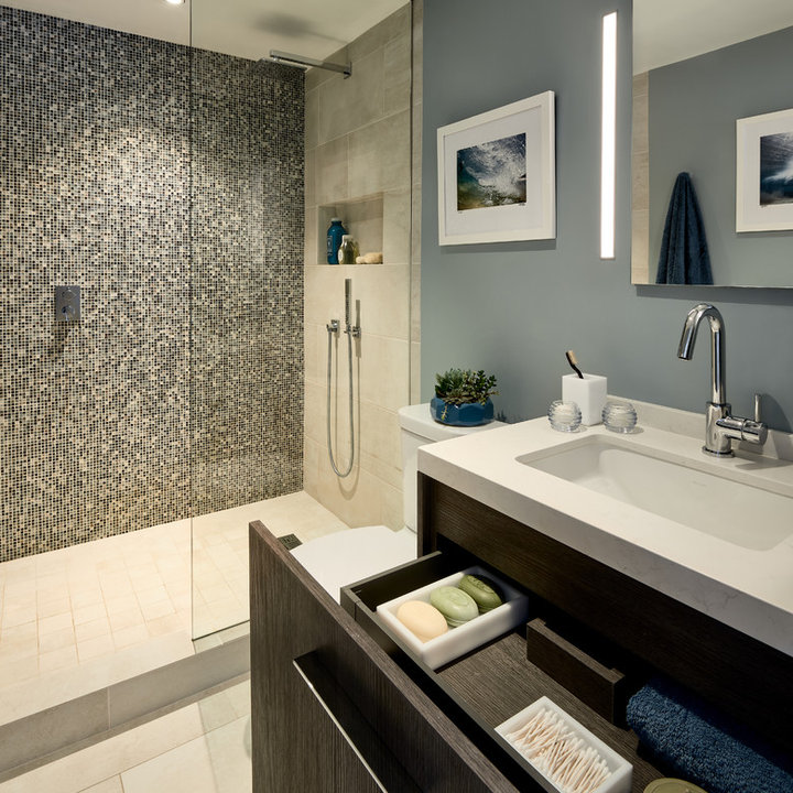 75 Multicolored Tile Bathroom Ideas You'll Love - June, 2026 | Houzz