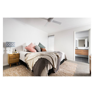 Wedgetail Retreat - Beach Style - Bedroom - Perth - by Mikasa Designs ...