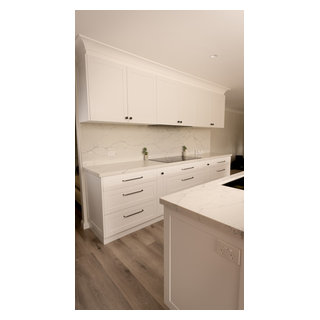 Wahroonga Kitchen NSW 2076 - Traditional - Kitchen - Sydney - by The ...