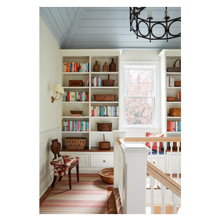 Weston Manor - Farmhouse - Hall - Boston - by Cummings Architecture ...