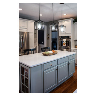Painted Cabinetry with LaVenta Snow Drift Quartz and Travertine-Look ...
