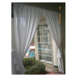 Pool Side Beauty - Tropical - Tampa - by Model perfect Designs | Houzz