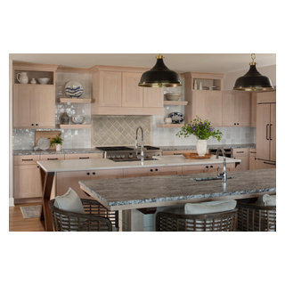 Sandy Beach Residence - Transitional - Kitchen - Milwaukee - by ...