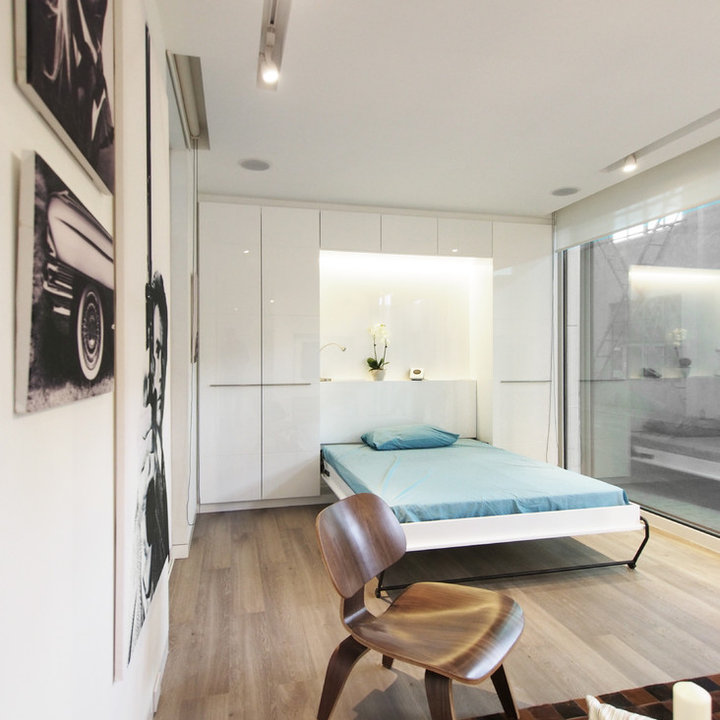 75 Vinyl Floor Bedroom Ideas You'll Love - May, 2026 | Houzz