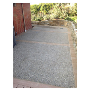 CUSTOM CONCRETE - EXPOSED AGGREGATE WITH INTEGRAL BRICK INLAY - Other ...