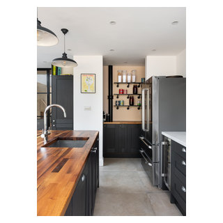 A rear extension in Wandsworth - Modern - Kitchen - London - by Resi ...