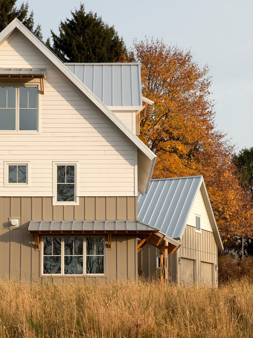 Two Tone Siding | Houzz