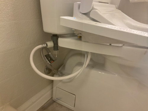 Toto T40 toilets and Washlet tubing.