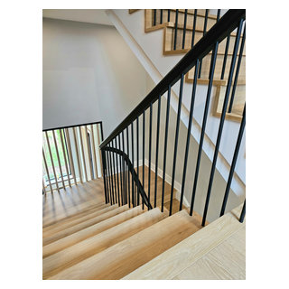 115_Stunning Continuous Rail System on 3 Story Floating Stairs ...