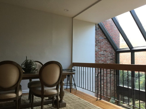 How to decorate wall behind dining table: industrial