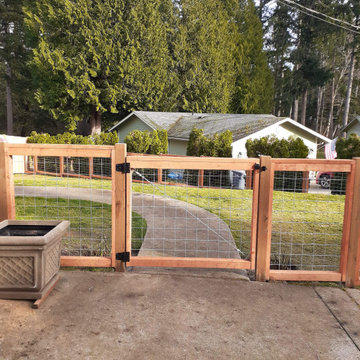 Hog Wire Panel Fencing - Photos & Ideas | Houzz