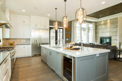 kitchens with 10 ft ceilings