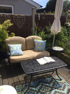 What to do with a sloping slabbed back garden? | Houzz UK