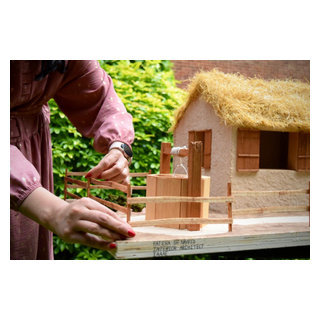 Model of a Mud house - Classique - Abri - Surrey - par FS.Interiors | Houzz