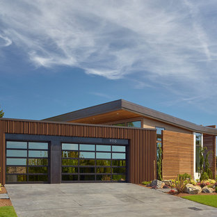 75 Beautiful Three-Car Garage Pictures & Ideas | Houzz