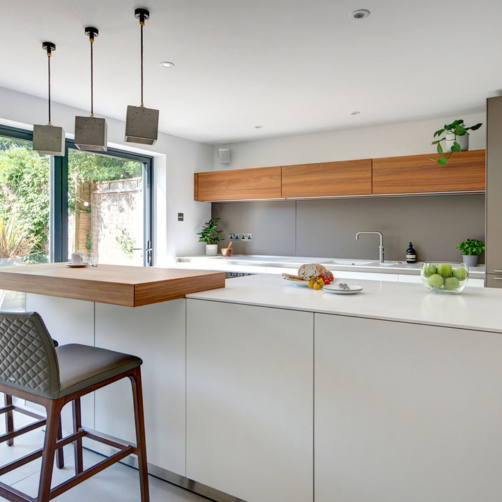 75 Beautiful Medium Sized Kitchen Ideas and Designs - November 2023 ...