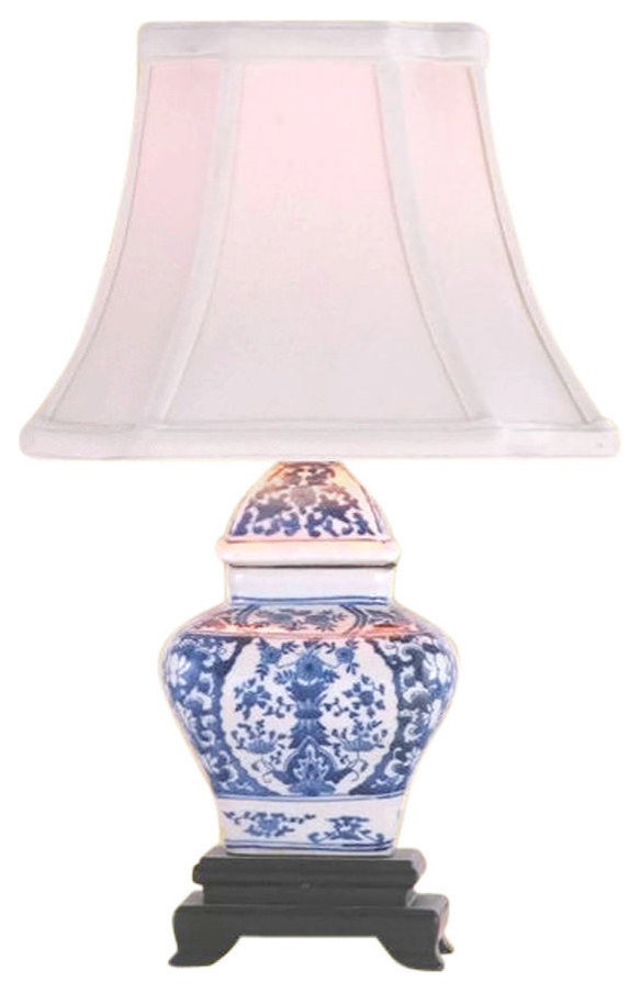 Chinese Blue and White Porcelain Temple Jar Chinoiserie Floral Table ...