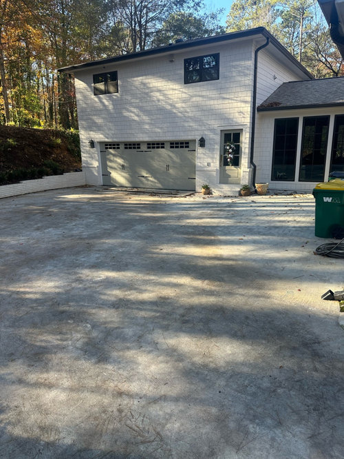 Driveway turnaround area finish ideas
