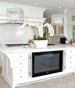 How can I fit a kitchen, dining and living room in a 16' x 16' space??