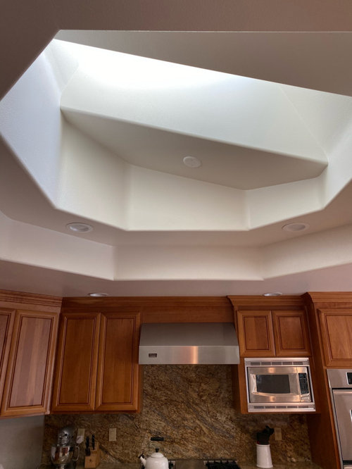 What to do with octagonal design in ceiling
