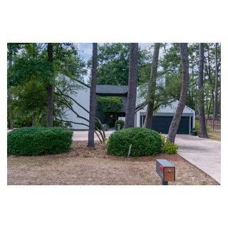 Contemporary Reside with Hardie Custom Colonial - Contemporary - House ...