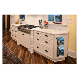 New Bern Grandeur - Traditional - Kitchen - Other - by Creekside ...