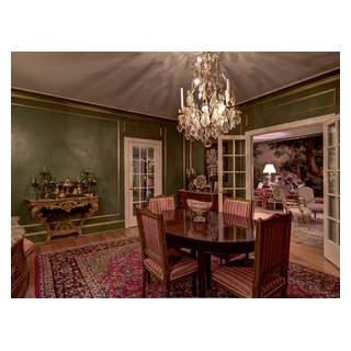 A Chicago Pre-War Apartment With Parisian Panache - Traditional ...