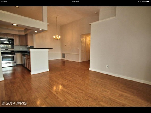 What color scheme goes well with a vaulted ceiling and adjoining walls