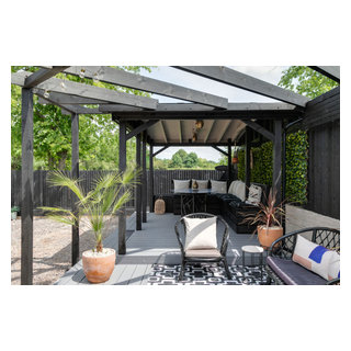 Fieldside Project - Contemporary - Garden Shed and Building - Surrey ...