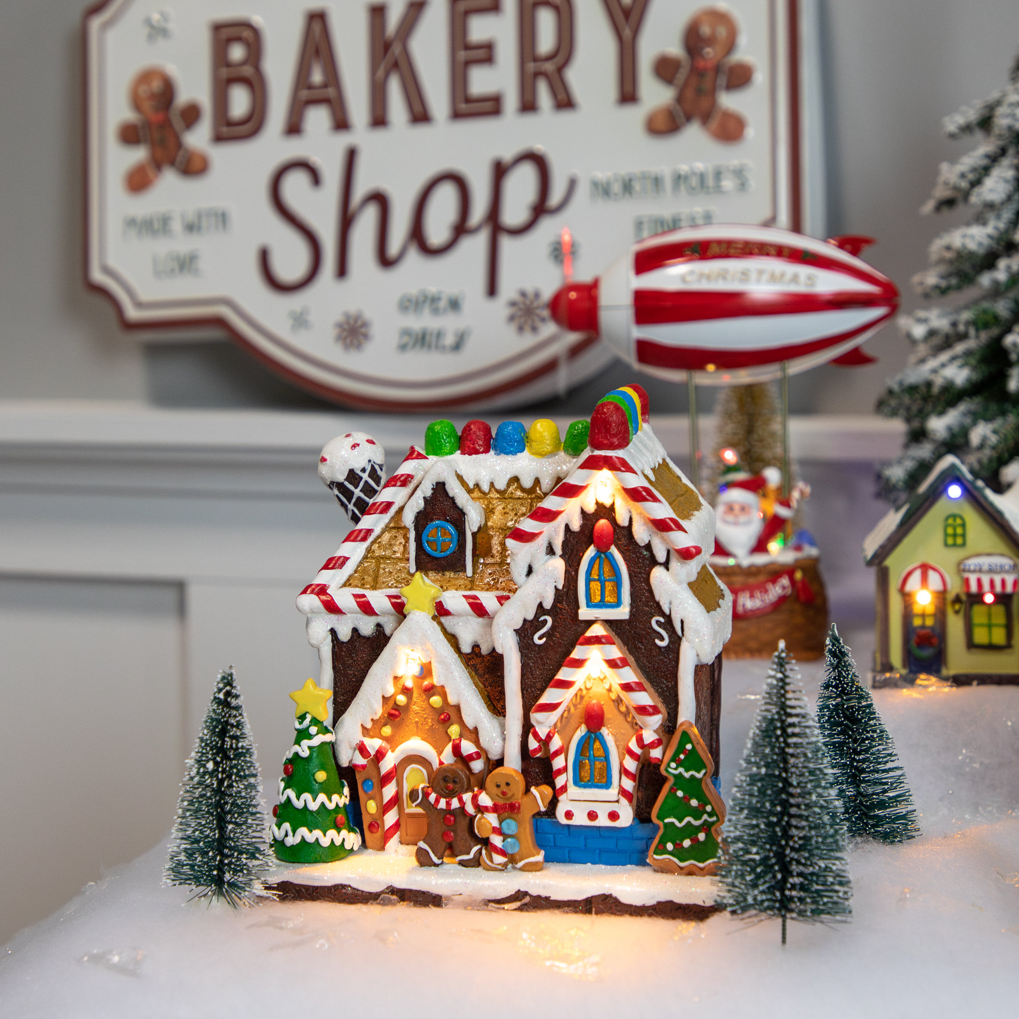 7" LED Lighted Gingerbread Christmas Candy House Village Display ...