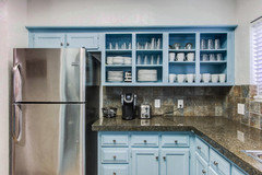 Share photos of your 150- to 200-square-foot kitchen!