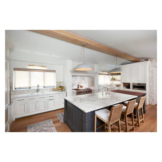Calacatta Capixaba Kitchen - Kitchen - Phoenix - by Arizona Tile | Houzz